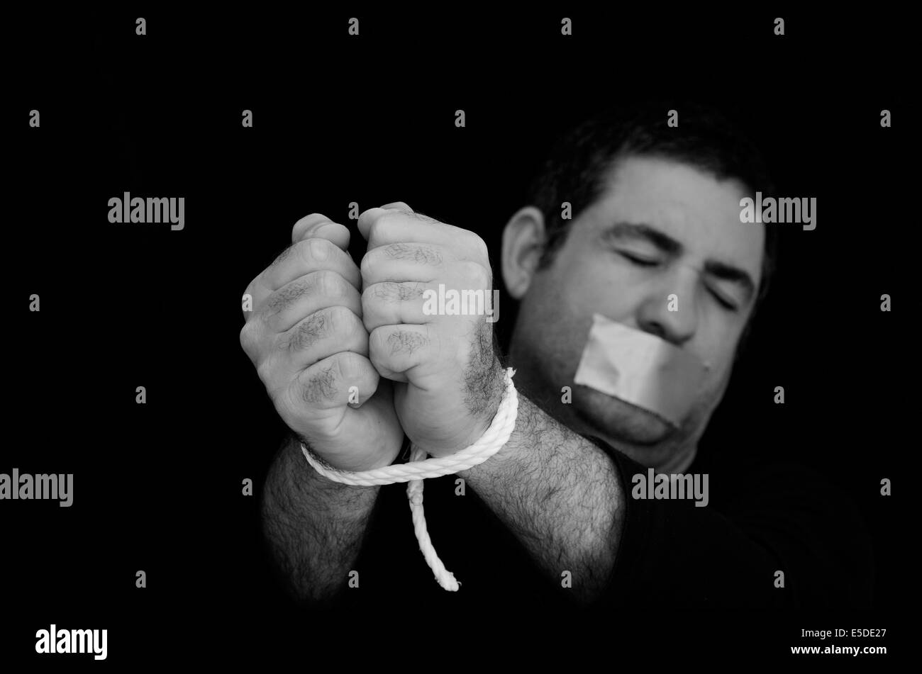 Hands Tied Up With Rope Stock Photos & Hands Tied Up With Rope Stock ...