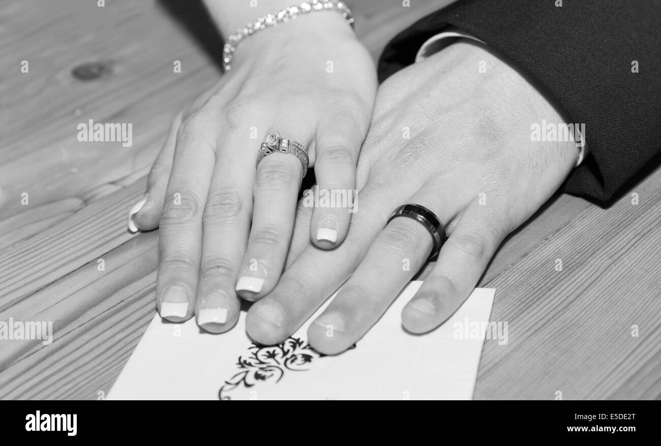 Hands man woman ring Black and White Stock Photos & Images - Alamy