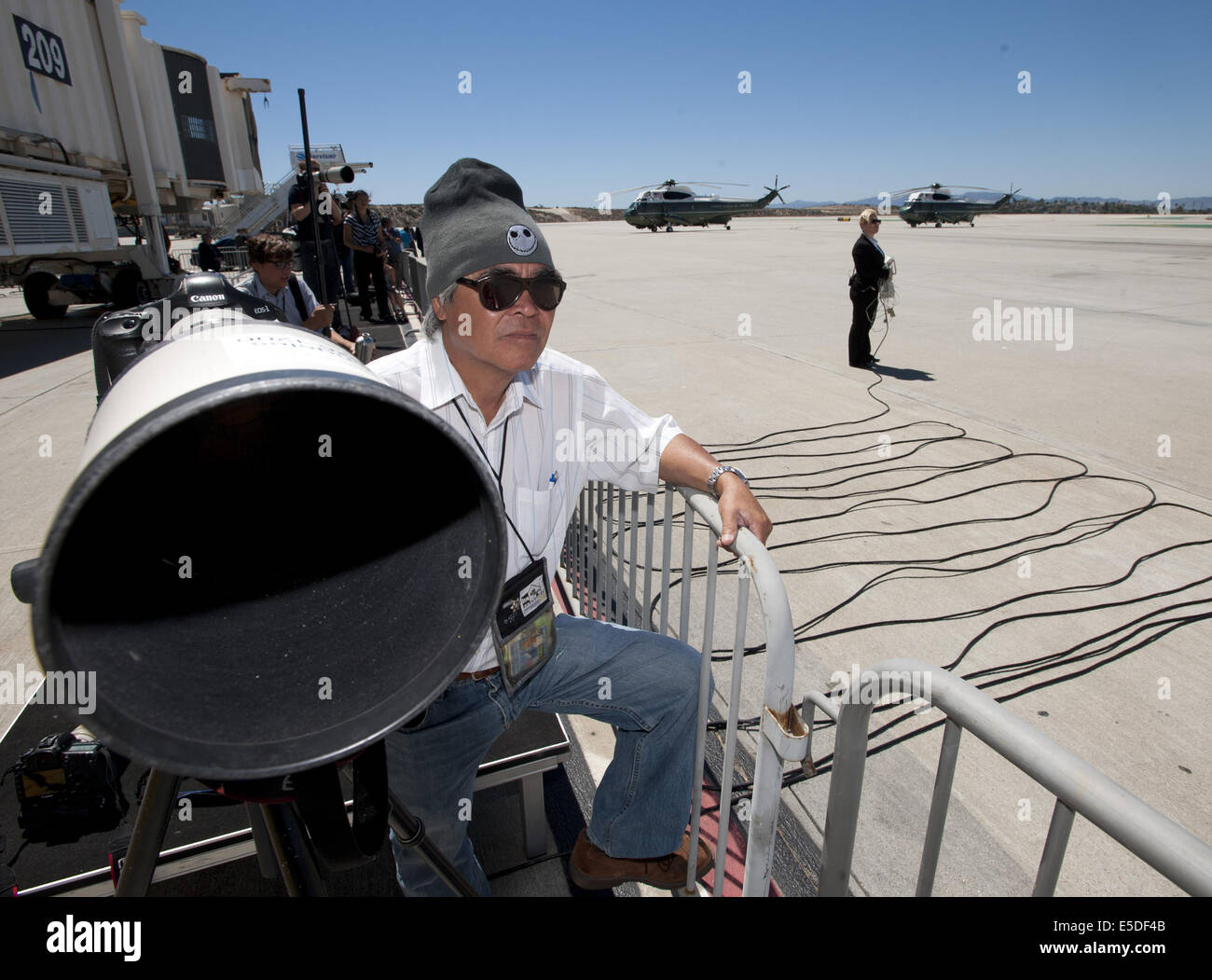 Napalm vietnam hi-res stock photography and images - Alamy