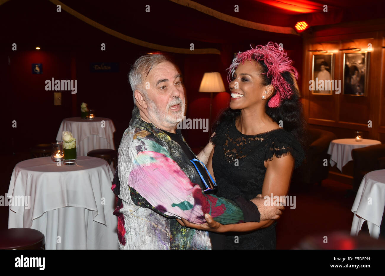 Udo bar hi-res stock photography and images - Alamy