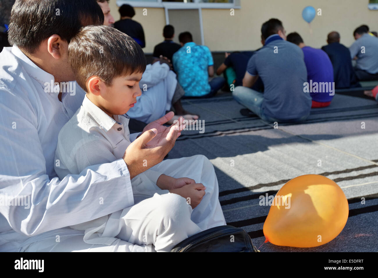 Kiev, Ukraine. 28th July, 2014. Eid-al-Fitr in Kiev. Eid-al-Fitr is ...