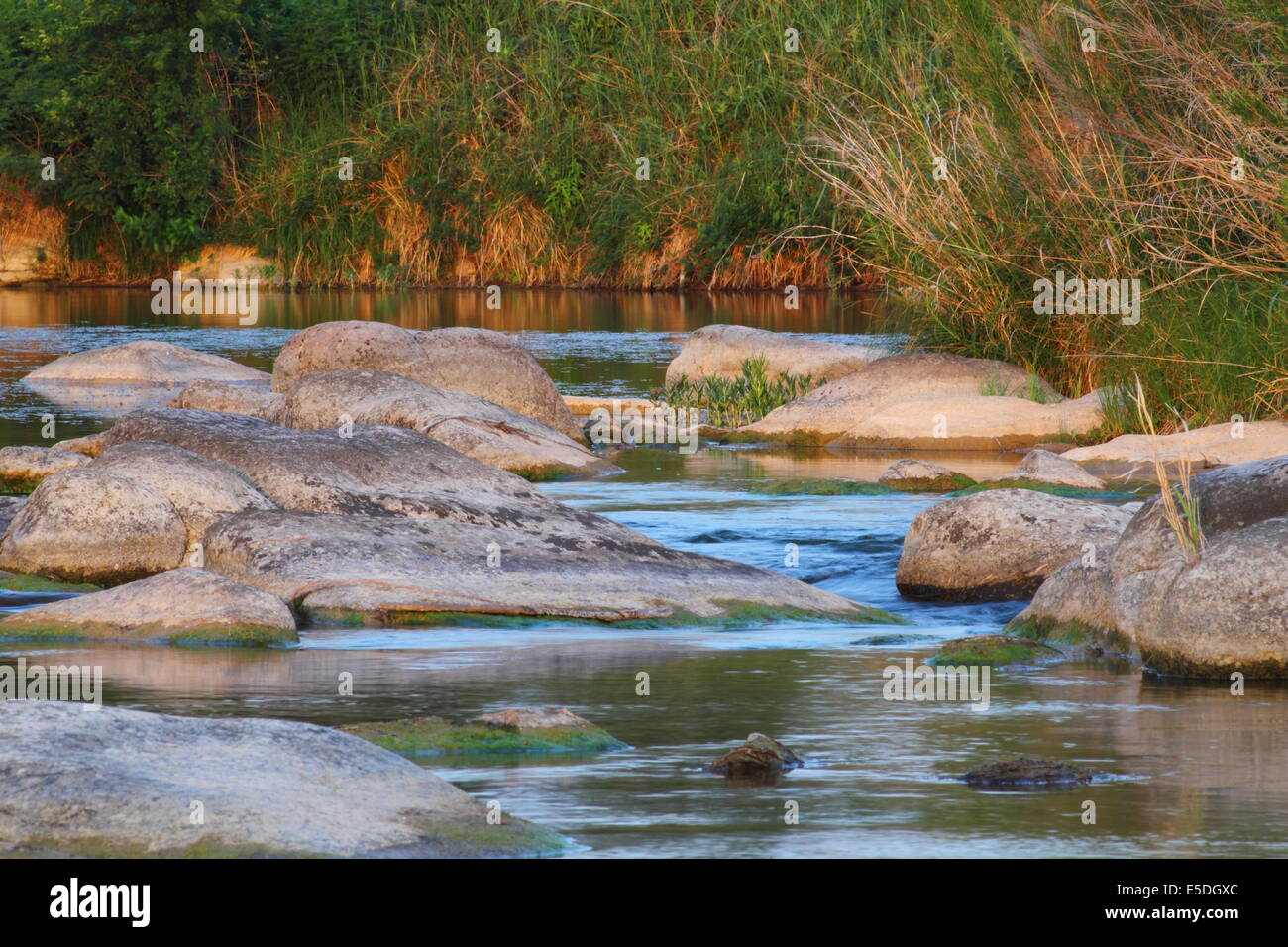 Texas granite boulders current flow hi-res stock photography and images ...