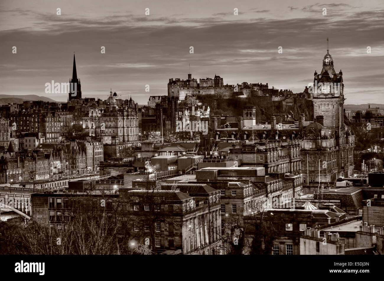 UK, Scotland, Edinburgh, City view with Edinburgh Castle Stock Photo ...