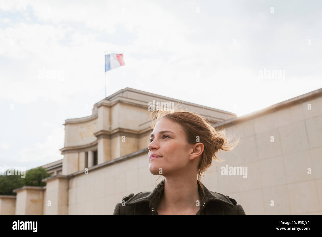 Beautiful french woman paris hi-res stock photography and images - Alamy