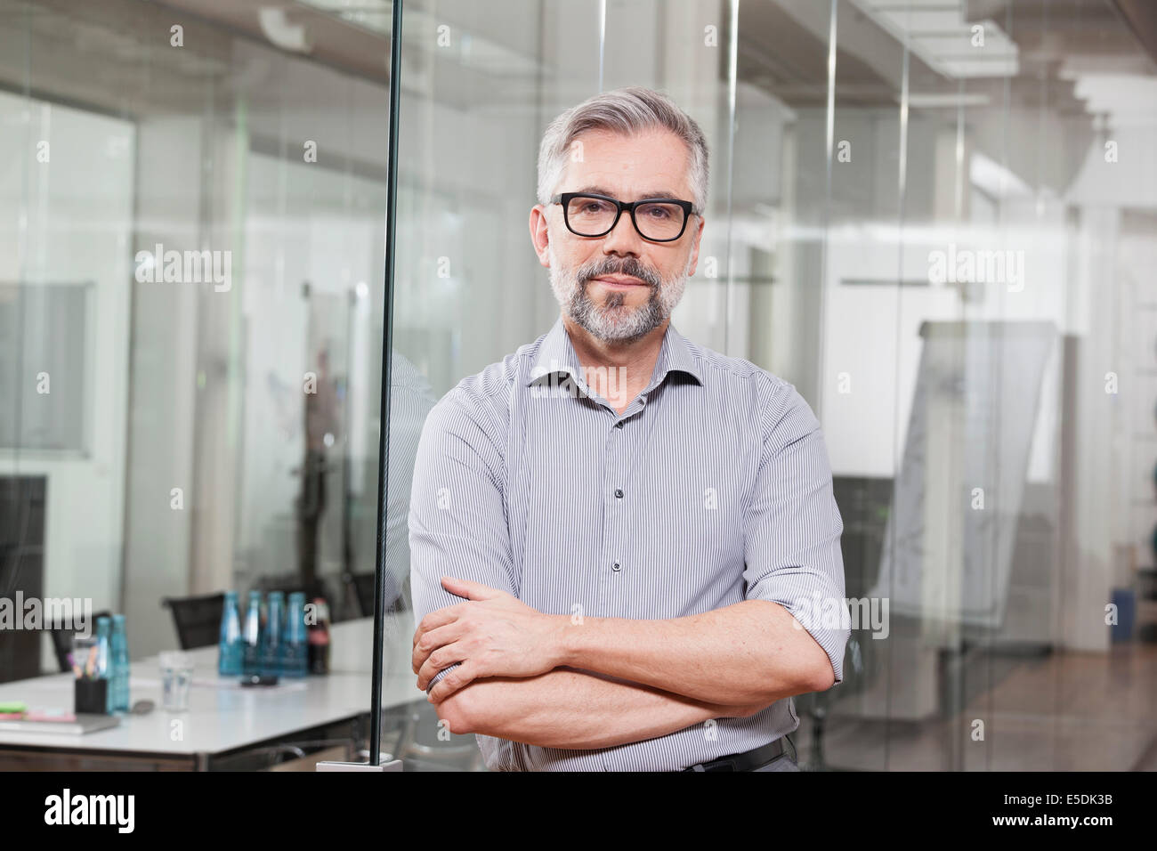 Munich businessman in office hi-res stock photography and images - Alamy