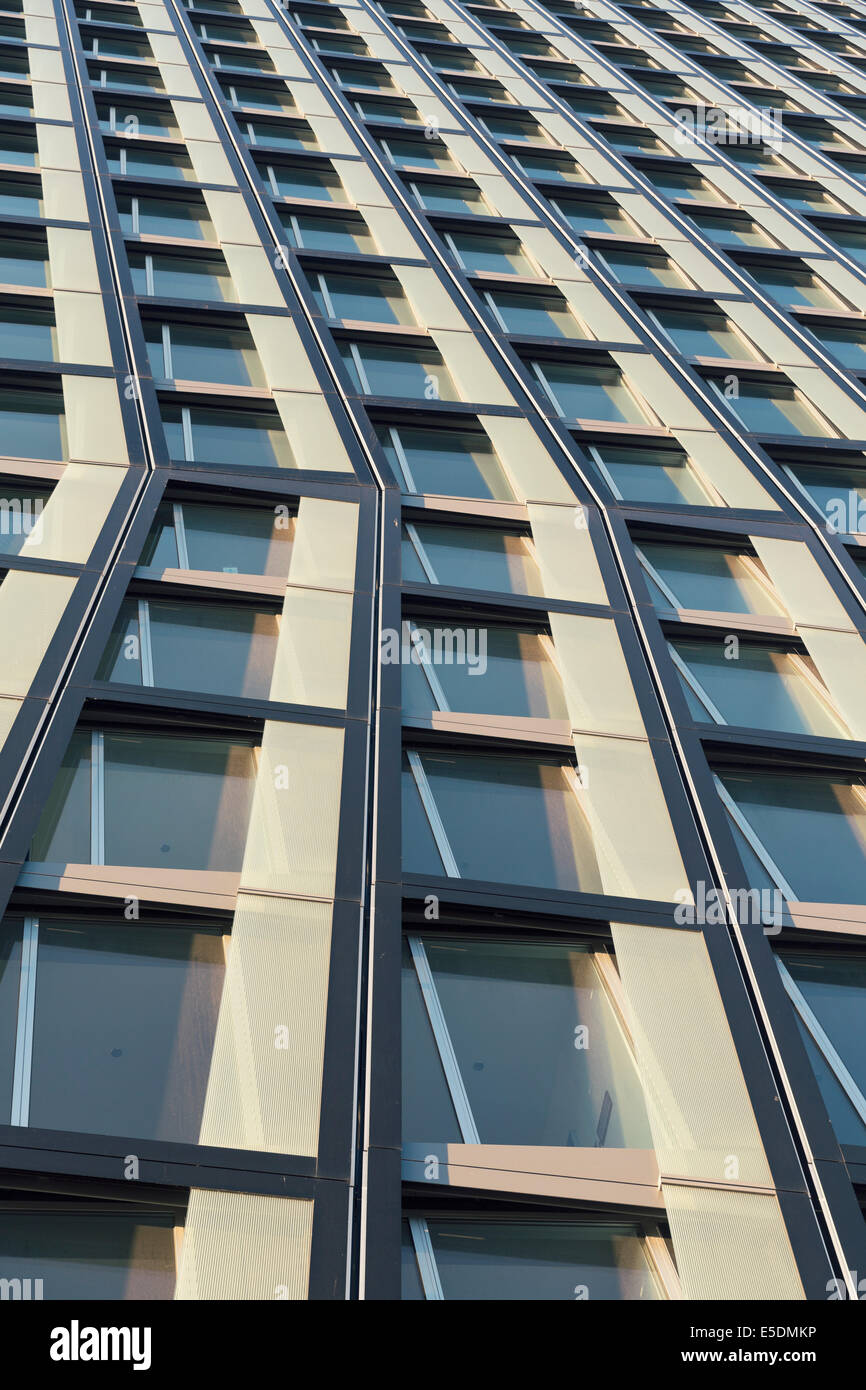 Office building dancing towers in the reeperbahn in hamburg hi-res ...