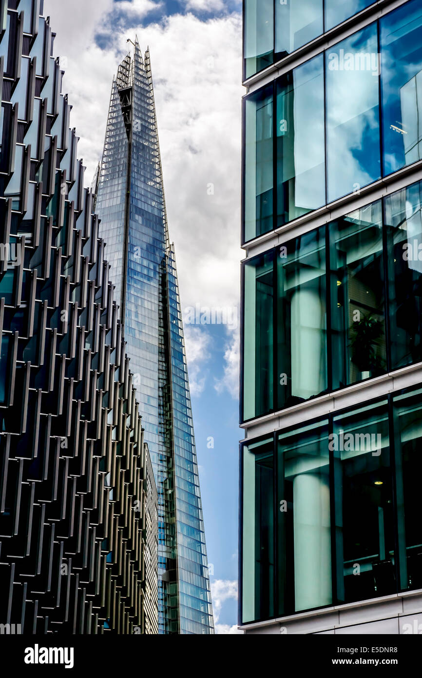 More two london office hi-res stock photography and images - Alamy