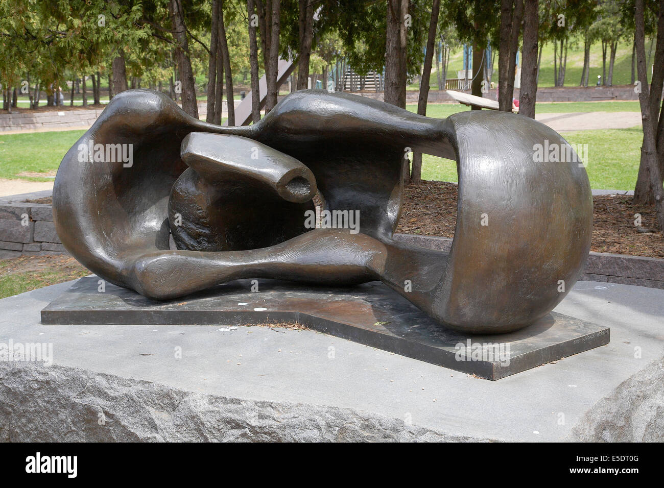Sculpture by Henry Moore Called "Reclining mother and child" at ...