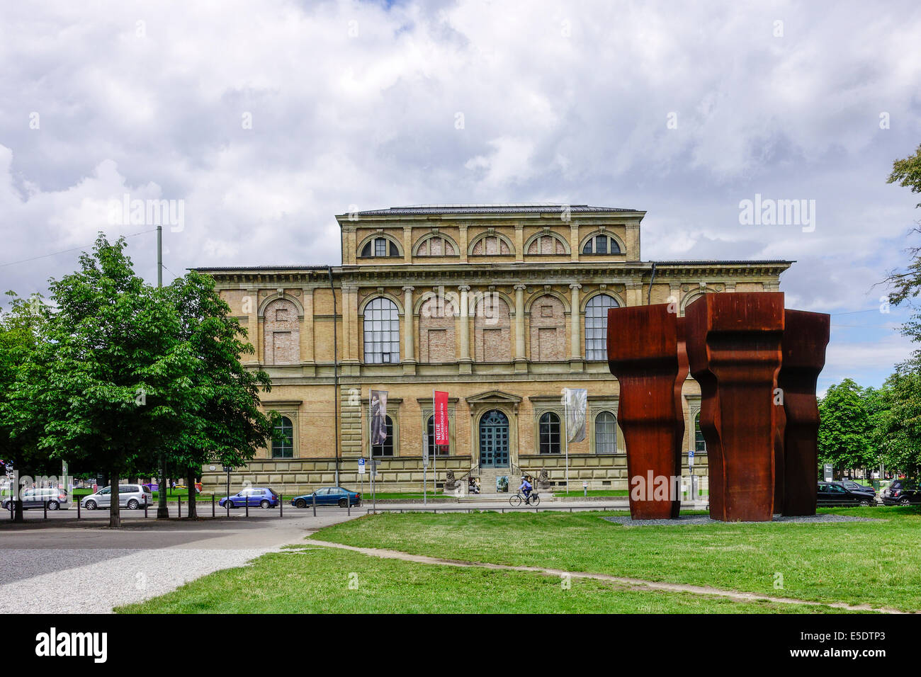 Alte Pinakothek High Resolution Stock Photography and Images - Alamy