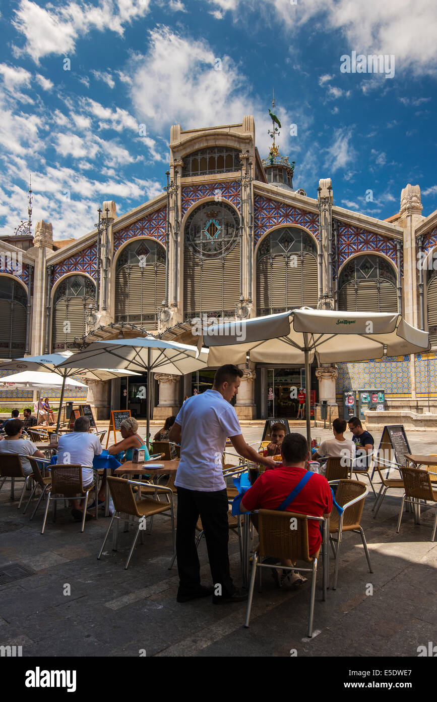 Central market main facade hi-res stock photography and images - Alamy