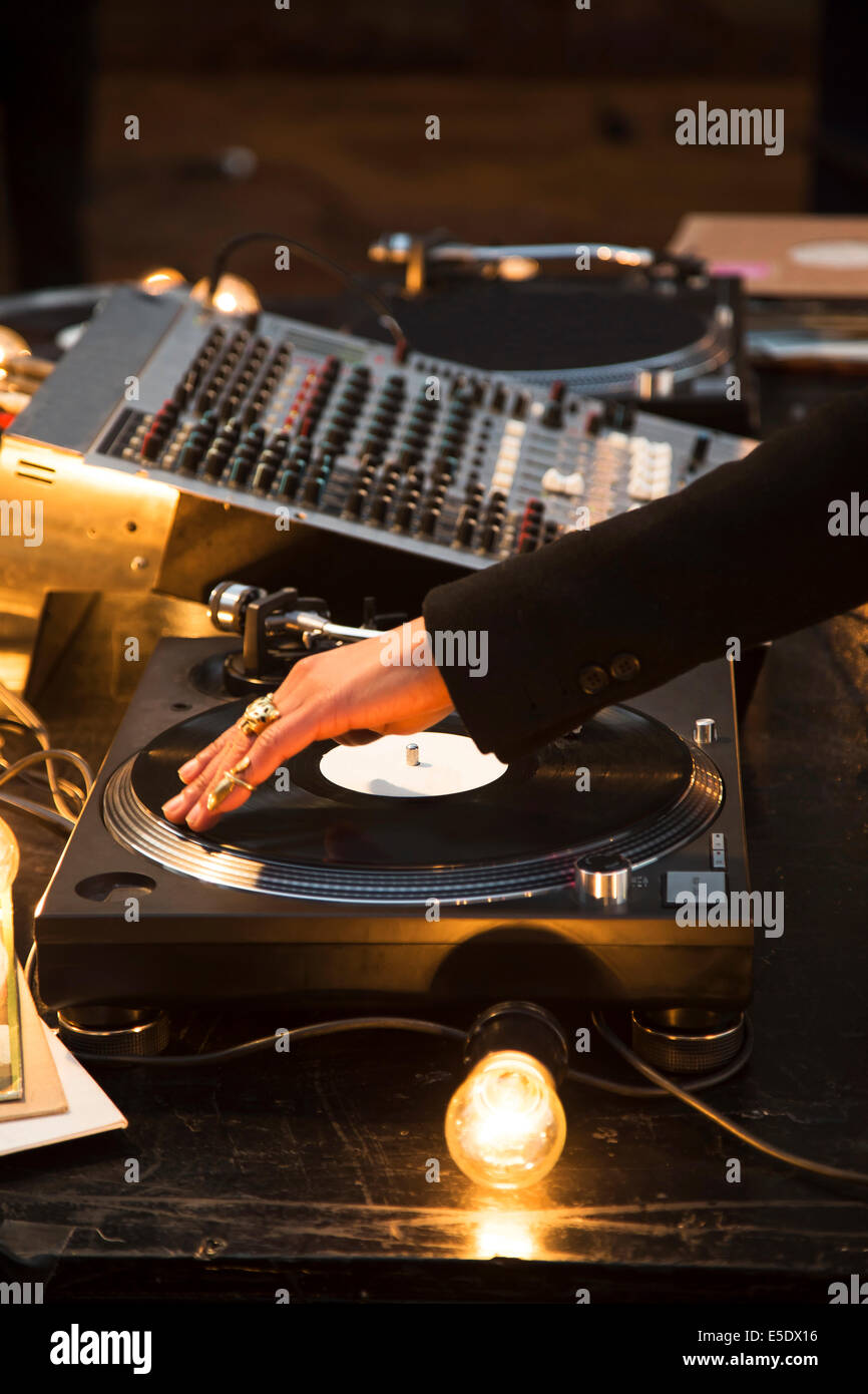 Club dj hi-res stock photography and images - Alamy