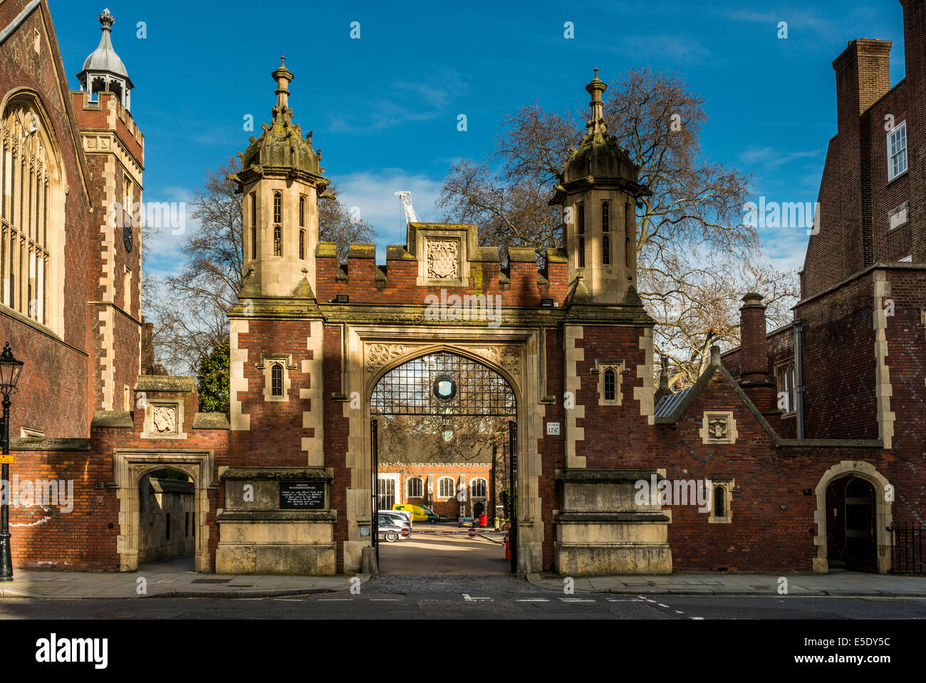 Entrance gate to Lincoln's Inn from Serle Street. The Honourable ...