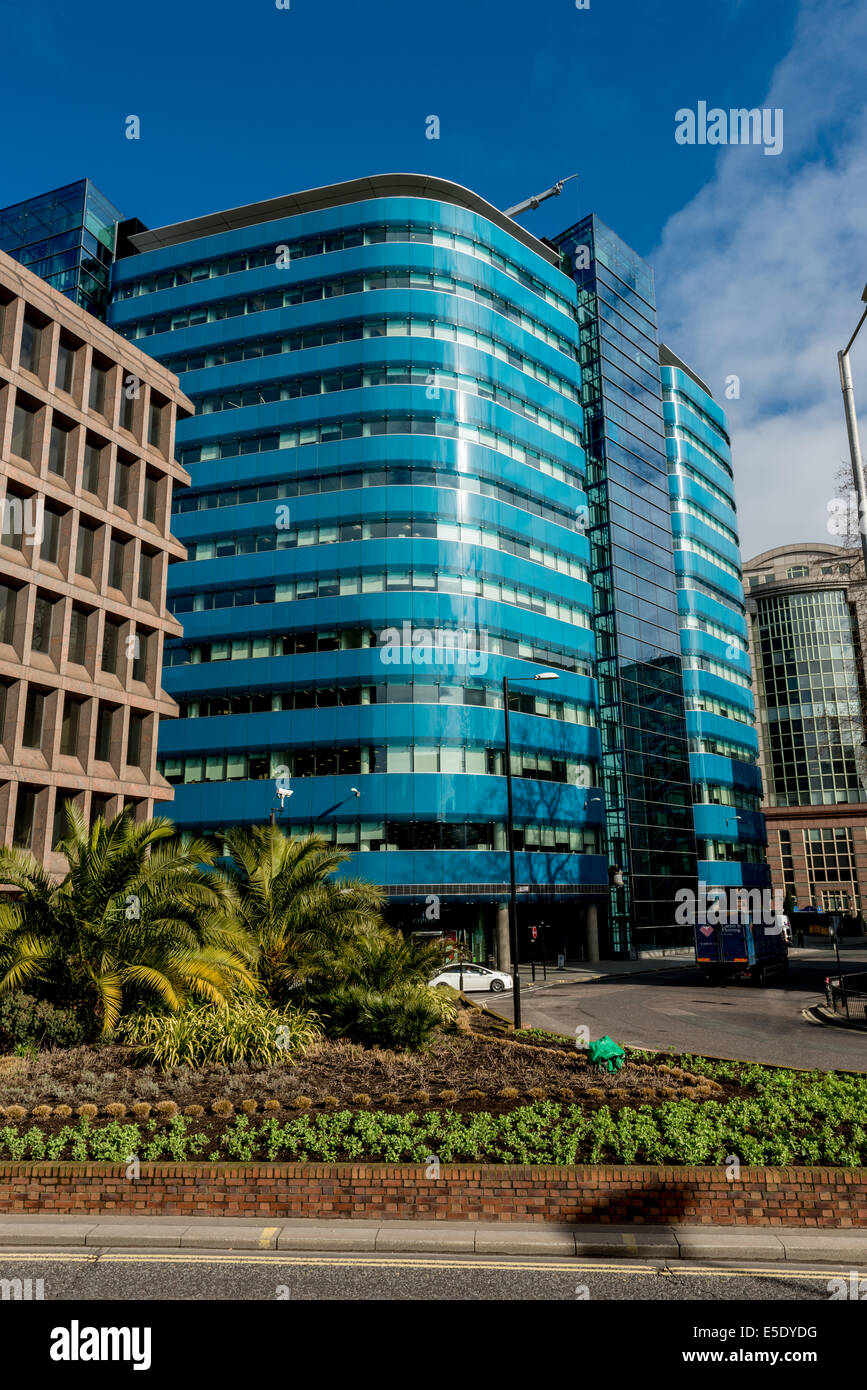 The St Botolph Building at the junction of Aldgate, St Botolph Street ...