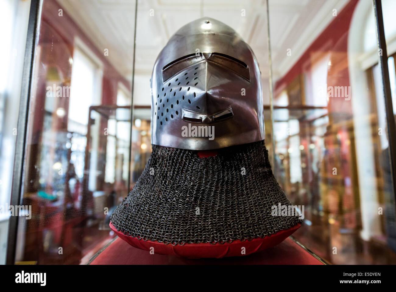 Armor armour museum helmet hi-res stock photography and images - Alamy
