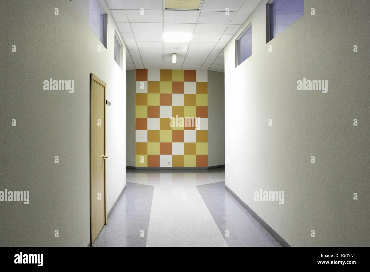 Perspective of the corridor at modern office Stock Photo - Alamy