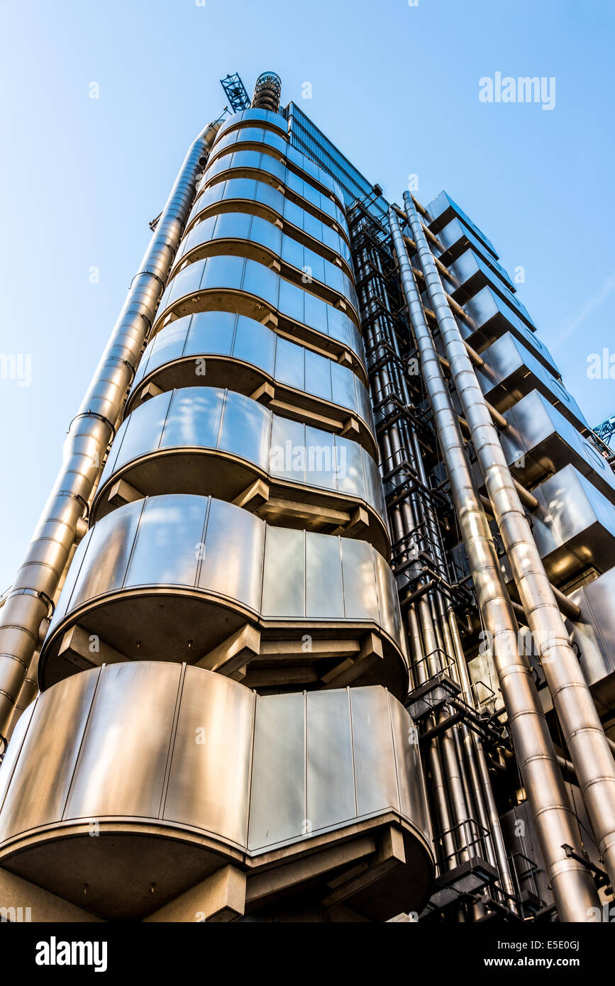 The Lloyd's Building houses Lloyd's of London, an insurance market ...