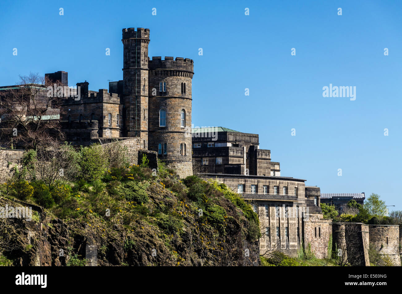 Calton Hill in Edinburgh contains the Governor's House of Old Calton ...