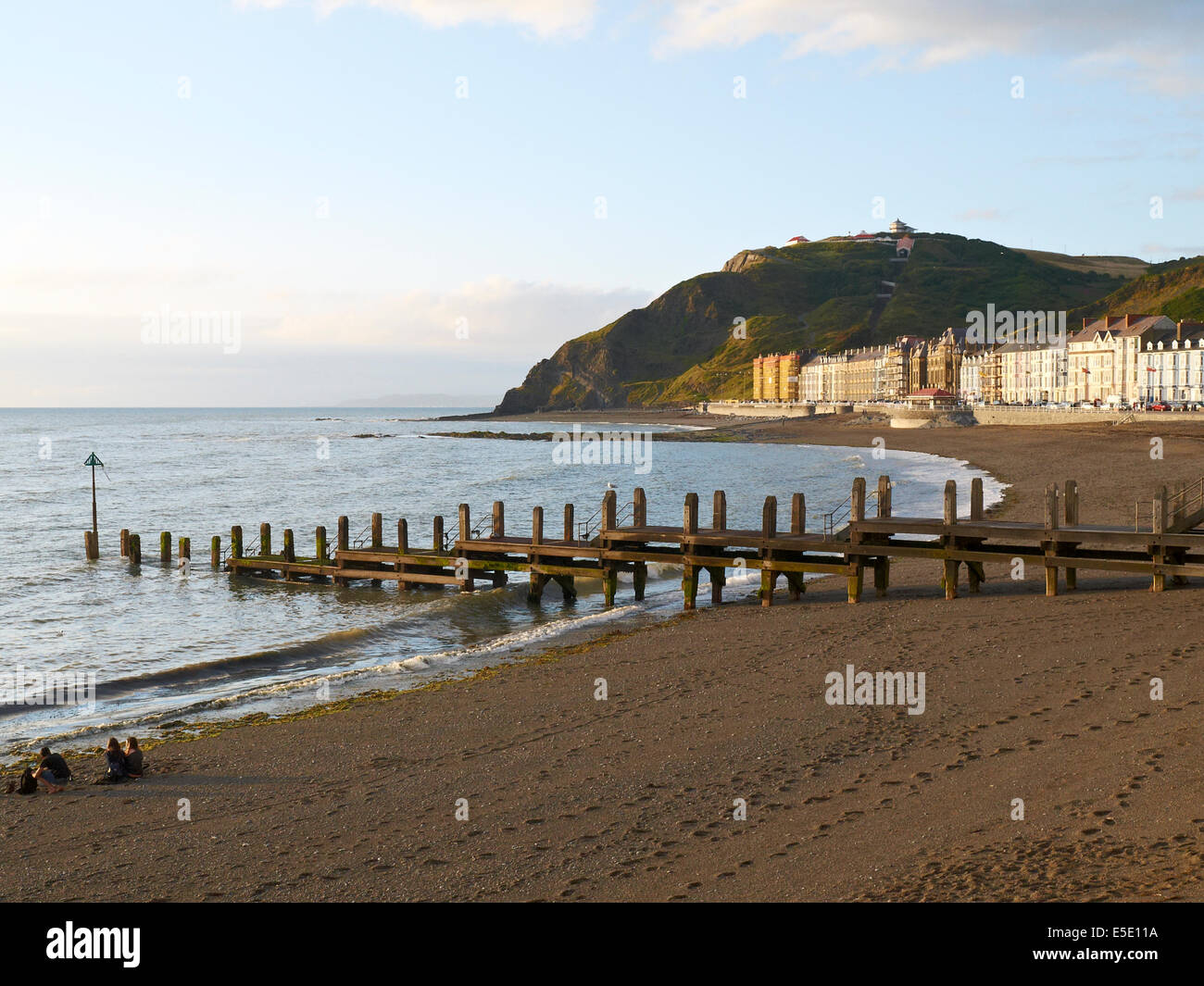Aberystwyth beach promenade hi-res stock photography and images - Alamy