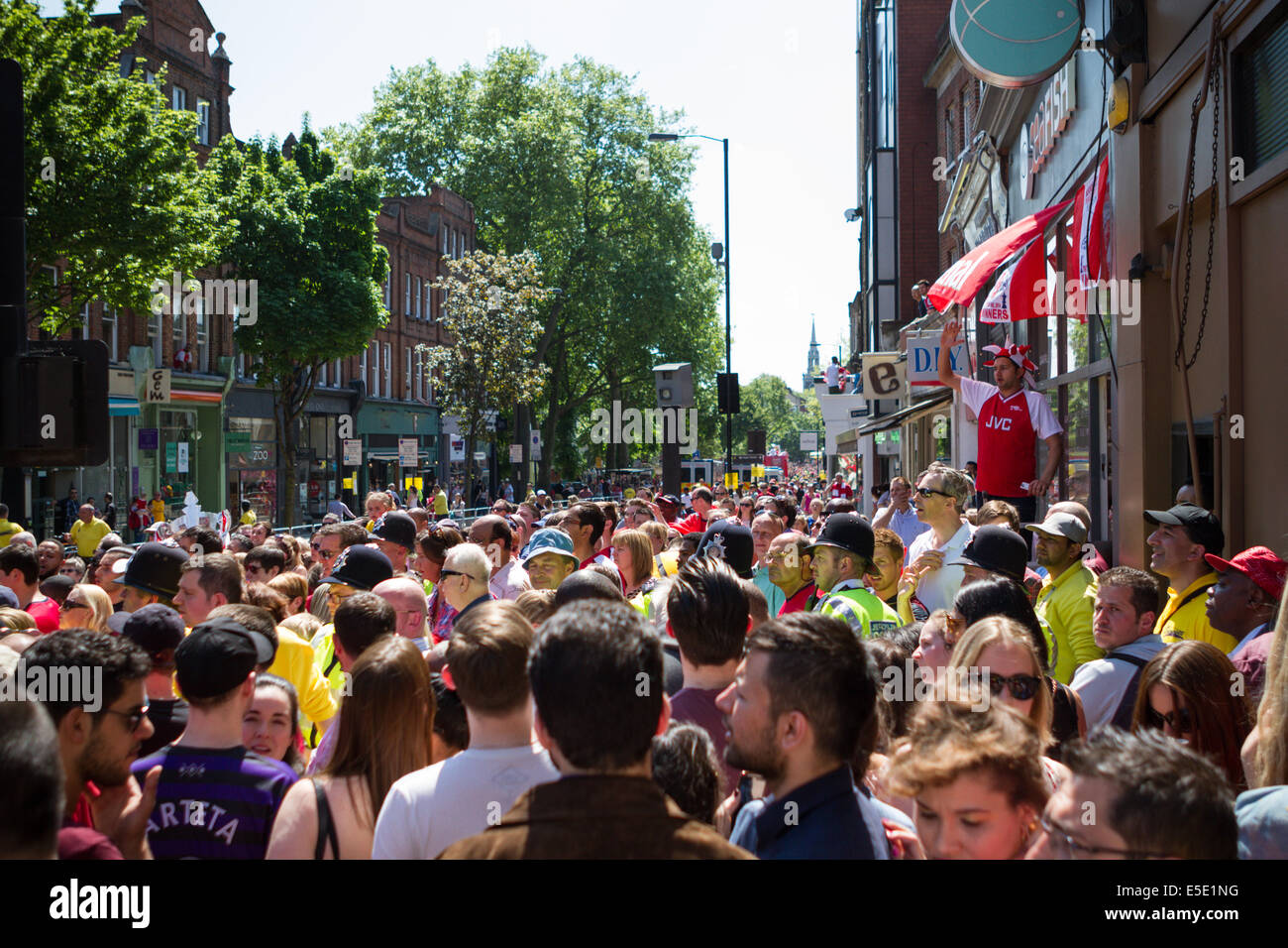 Arsenal fans celebrate the FA Cup win Stock Photo - Alamy