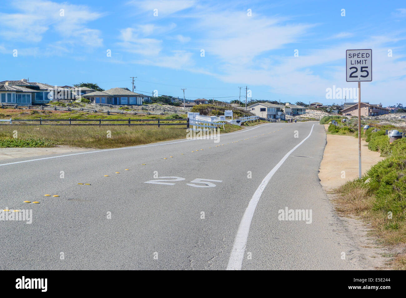 Houses on Sunset Road next to Asilomar state beach, Pacific Grove ...