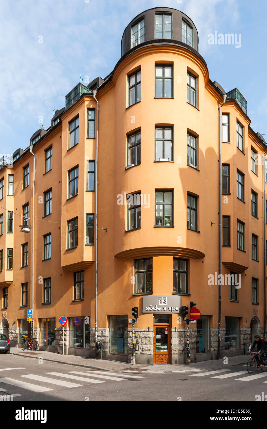 Street scene stockholm building hi-res stock photography and images - Alamy