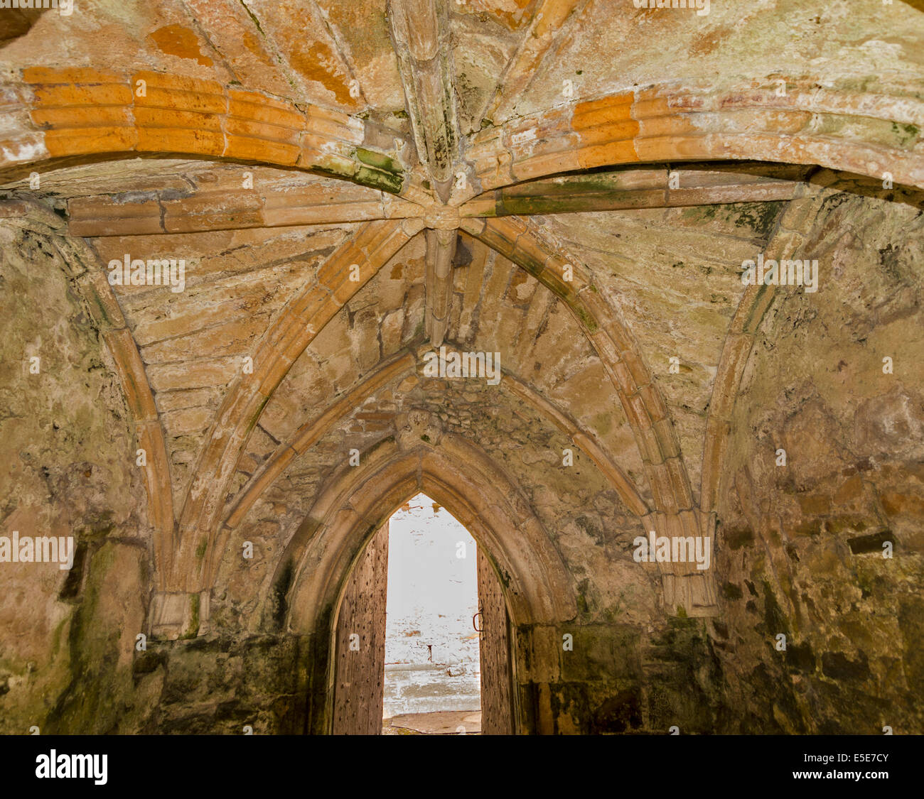 ST.PETER'S KIRK OR CHURCH DUFFUS MORAY INTERIOR VAULTING OF THE PORCH ...