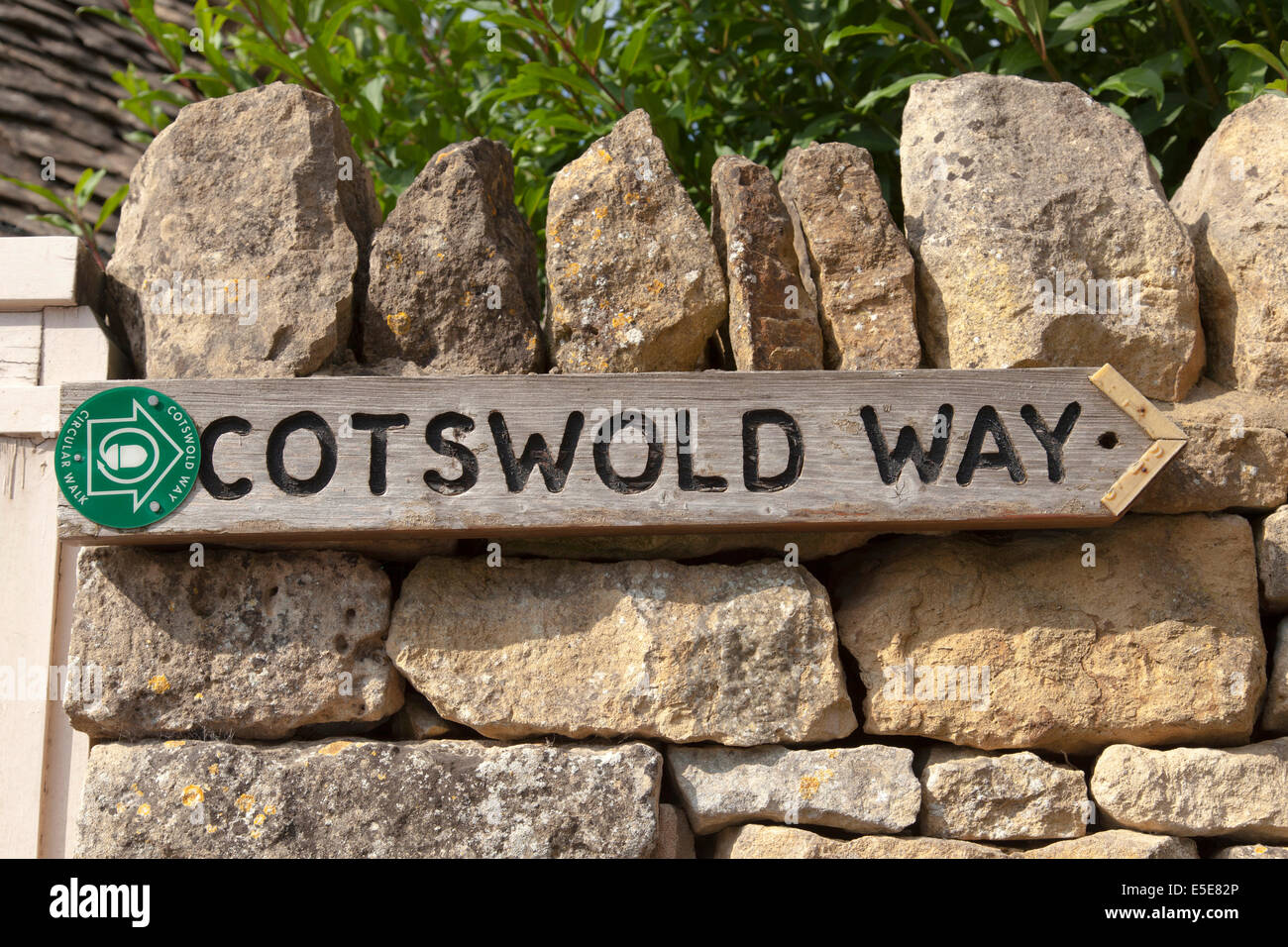 Cotswold way sign hi-res stock photography and images - Alamy