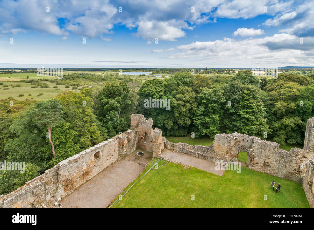 SPYNIE PALACE NEAR ELGIN MORAY VIEW FROM DAVIDS TOWER TO THE WELL AND ...