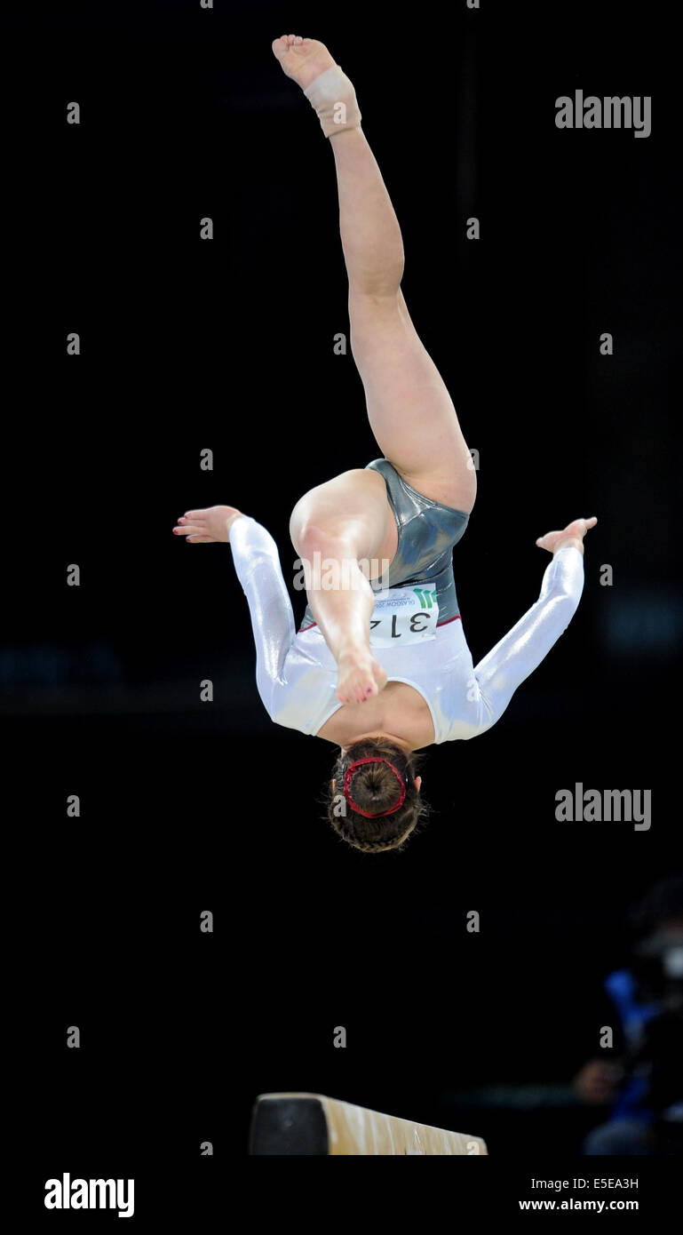 Ruby harrold hi-res stock photography and images - Alamy