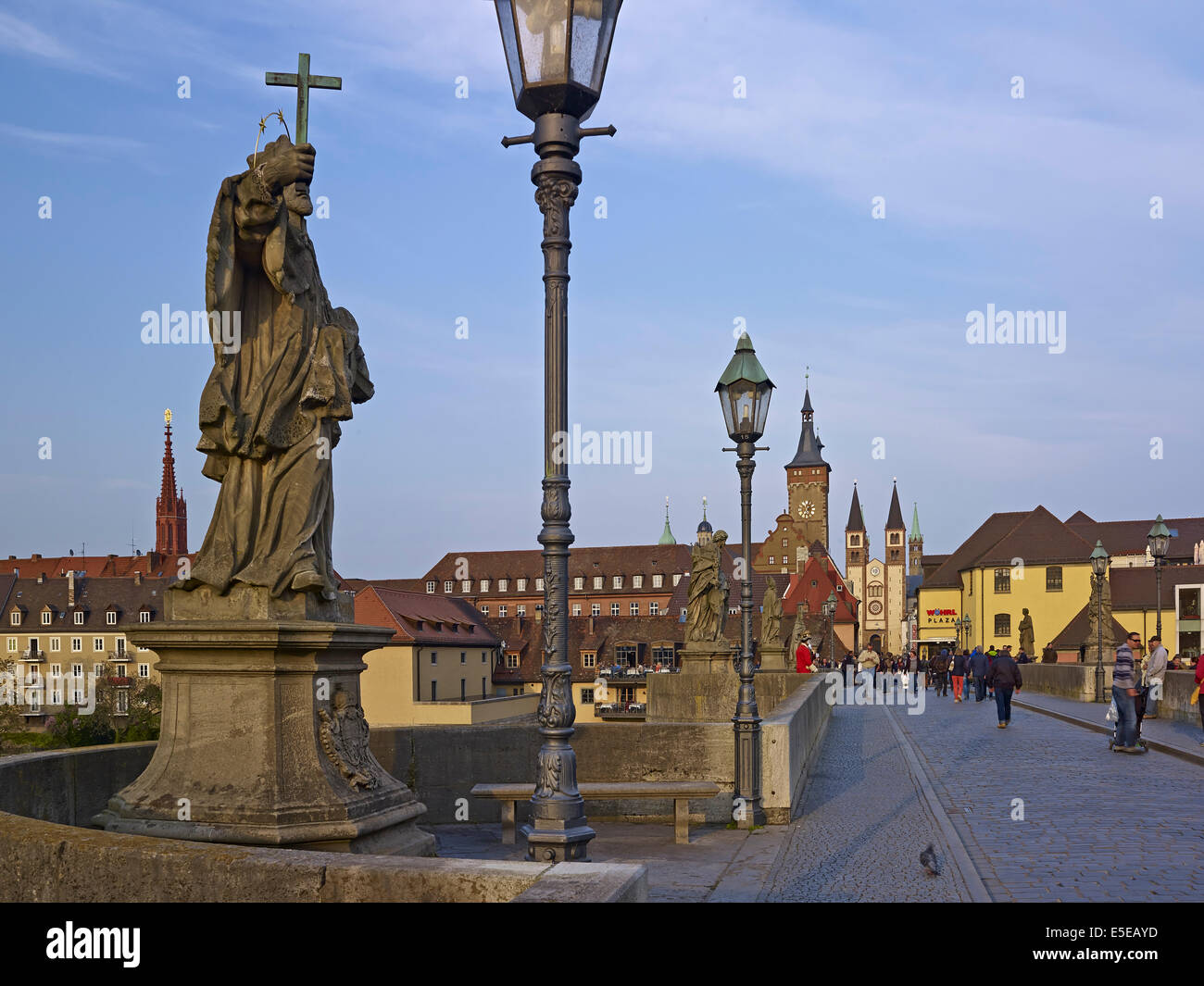 Saints on the Old Main Bridge with Cathedral in Würzburg, Germany Stock ...