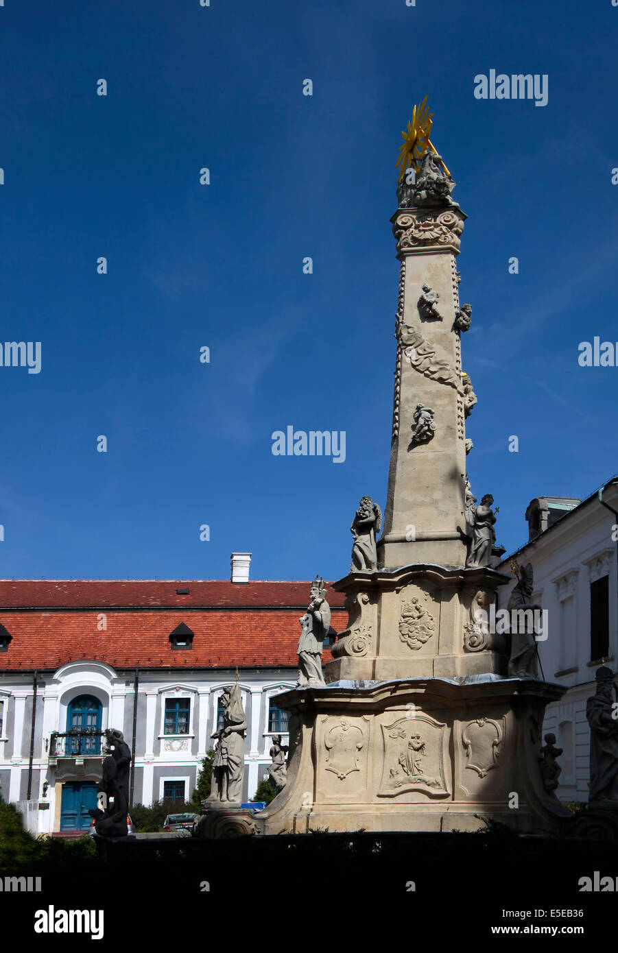 Pillar of the holy trinity hi-res stock photography and images - Alamy