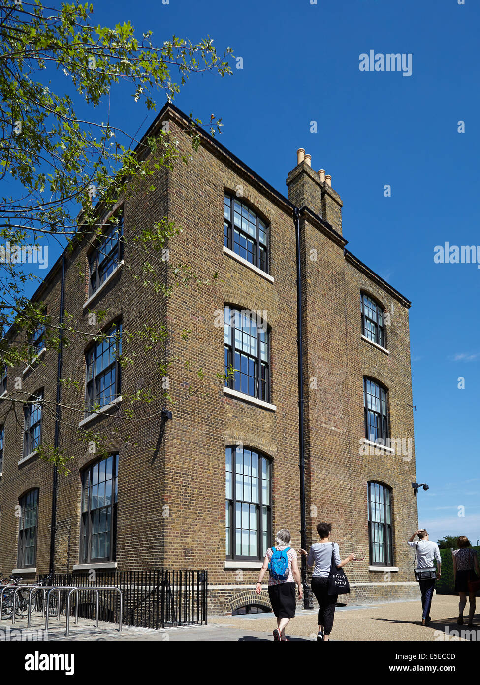 Old granary building granary square hi-res stock photography and images ...