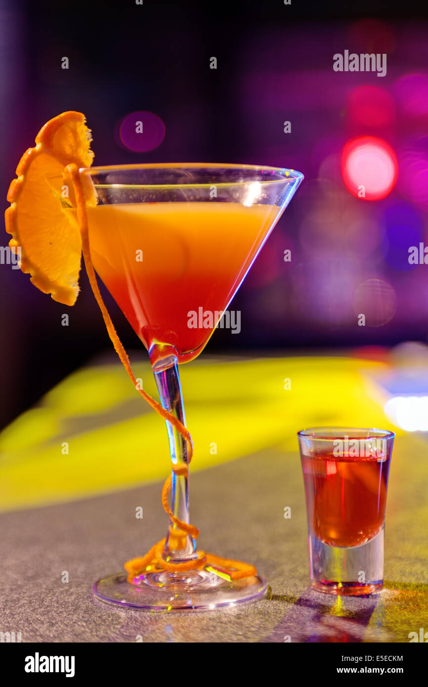 cocktail at bar in a night club with vivid colors Stock Photo - Alamy