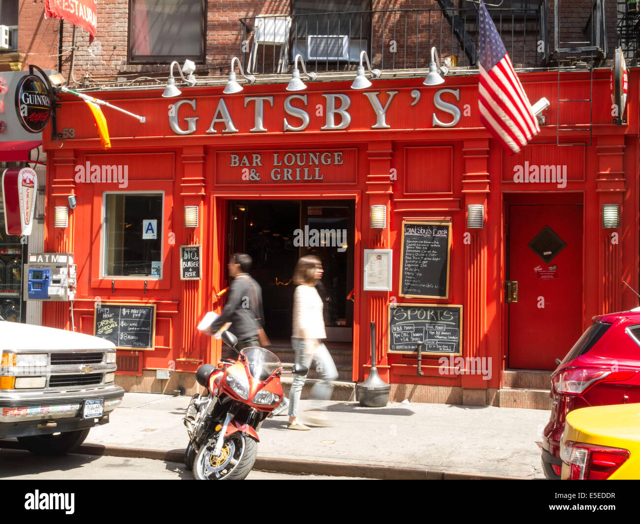 Gatsby's Bar Lounge and Grill, NYC Stock Photo - Alamy