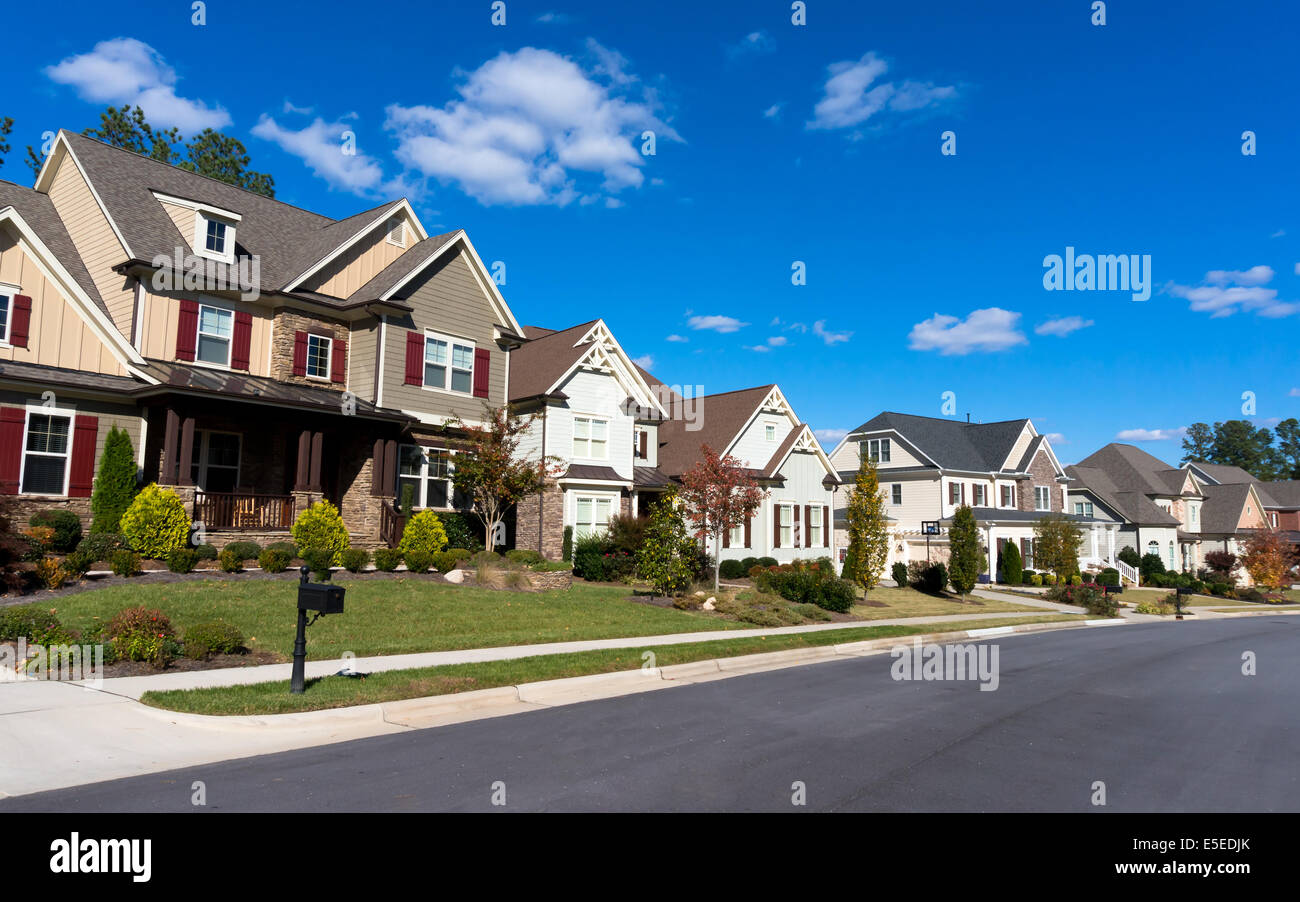 Suburban house exterior america family hi-res stock photography and ...
