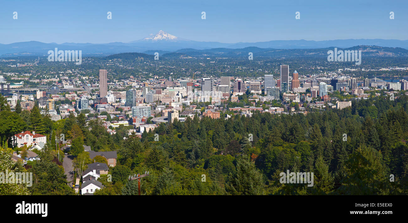 A panoramic view of Portland Oregon from Pittock Mansion Stock Photo ...