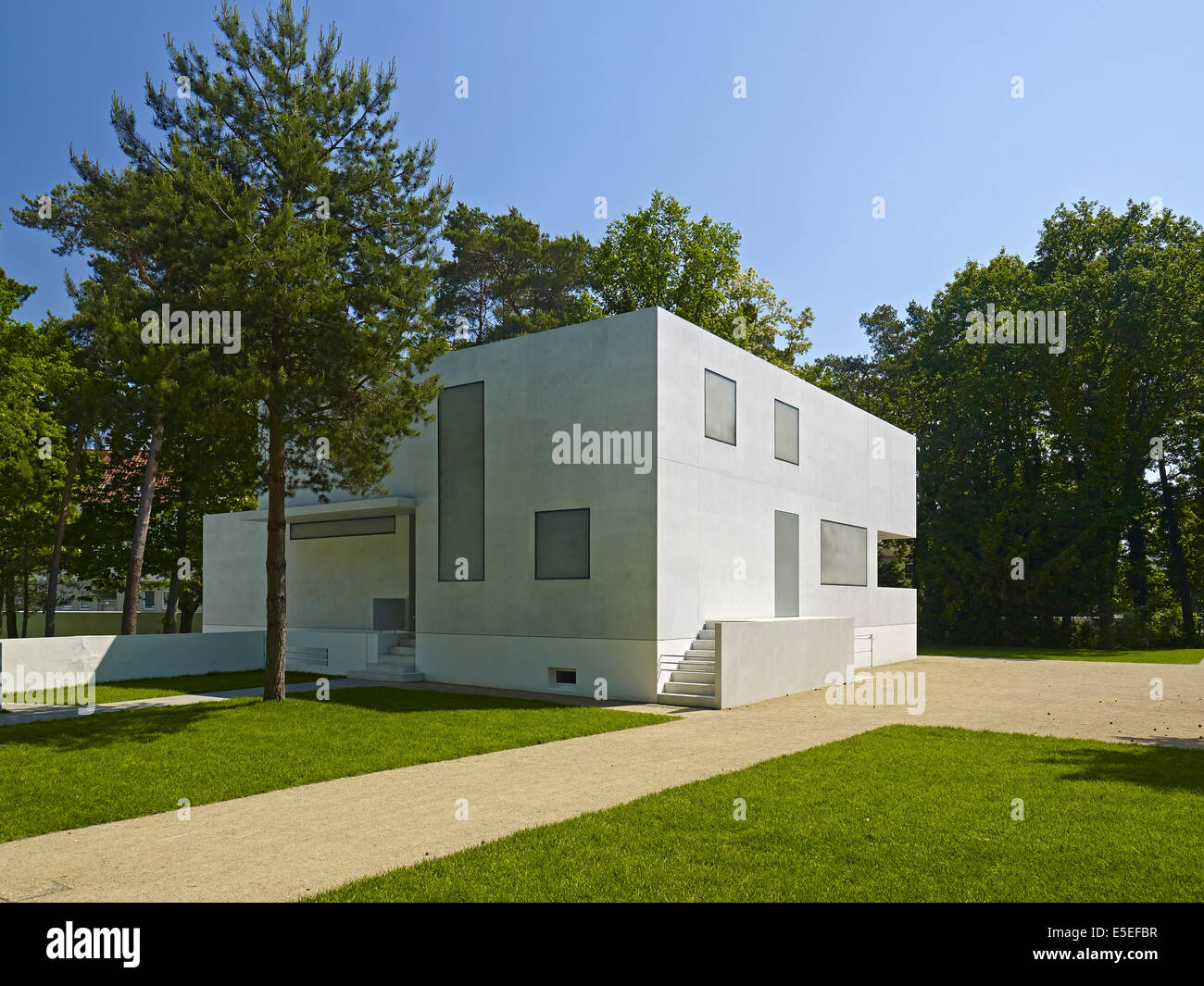 Gropius House, Masters Houses in Dessau-Roßlau, Germany Stock Photo - Alamy