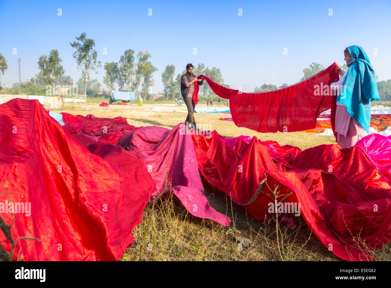 Hanging saree hi-res stock photography and images - Alamy