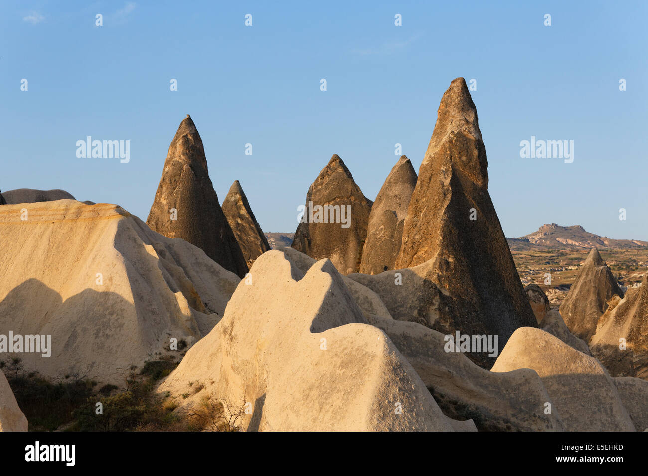 Fairy chimneys, tufa formations, Göreme National Park, Cappadocia ...