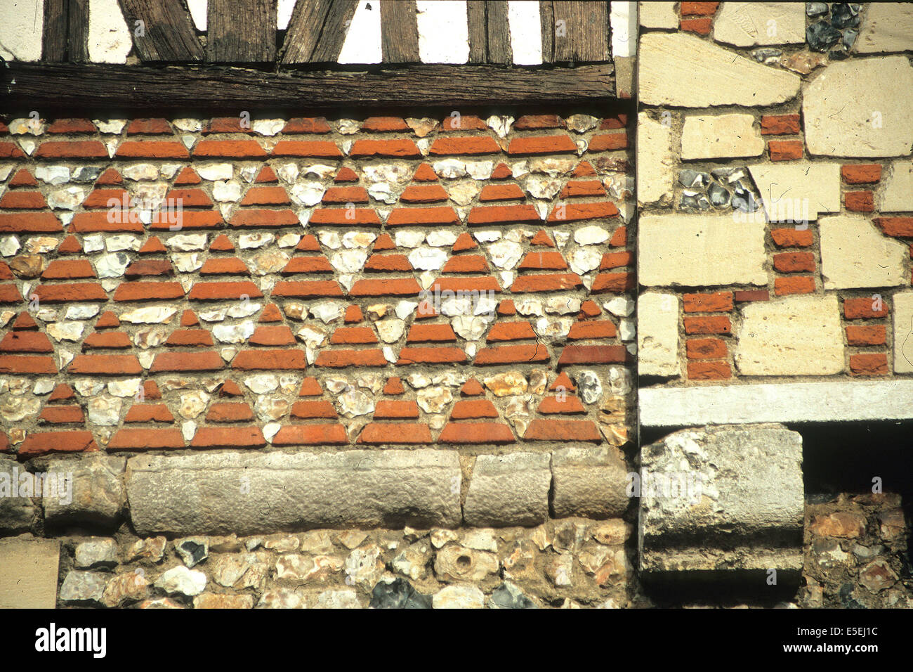 Brique pierre et silex hi-res stock photography and images - Alamy