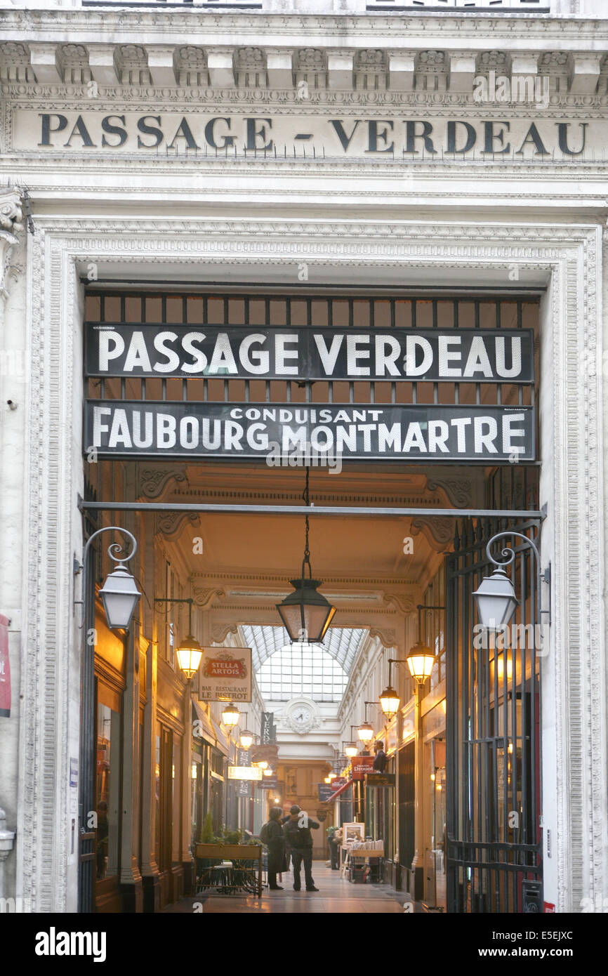 Passage Verdeau, Paris Stock Photo - Alamy