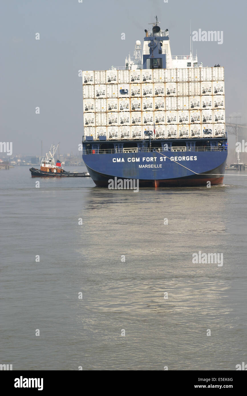 Cma cgm fort de france hi-res stock photography and images - Alamy