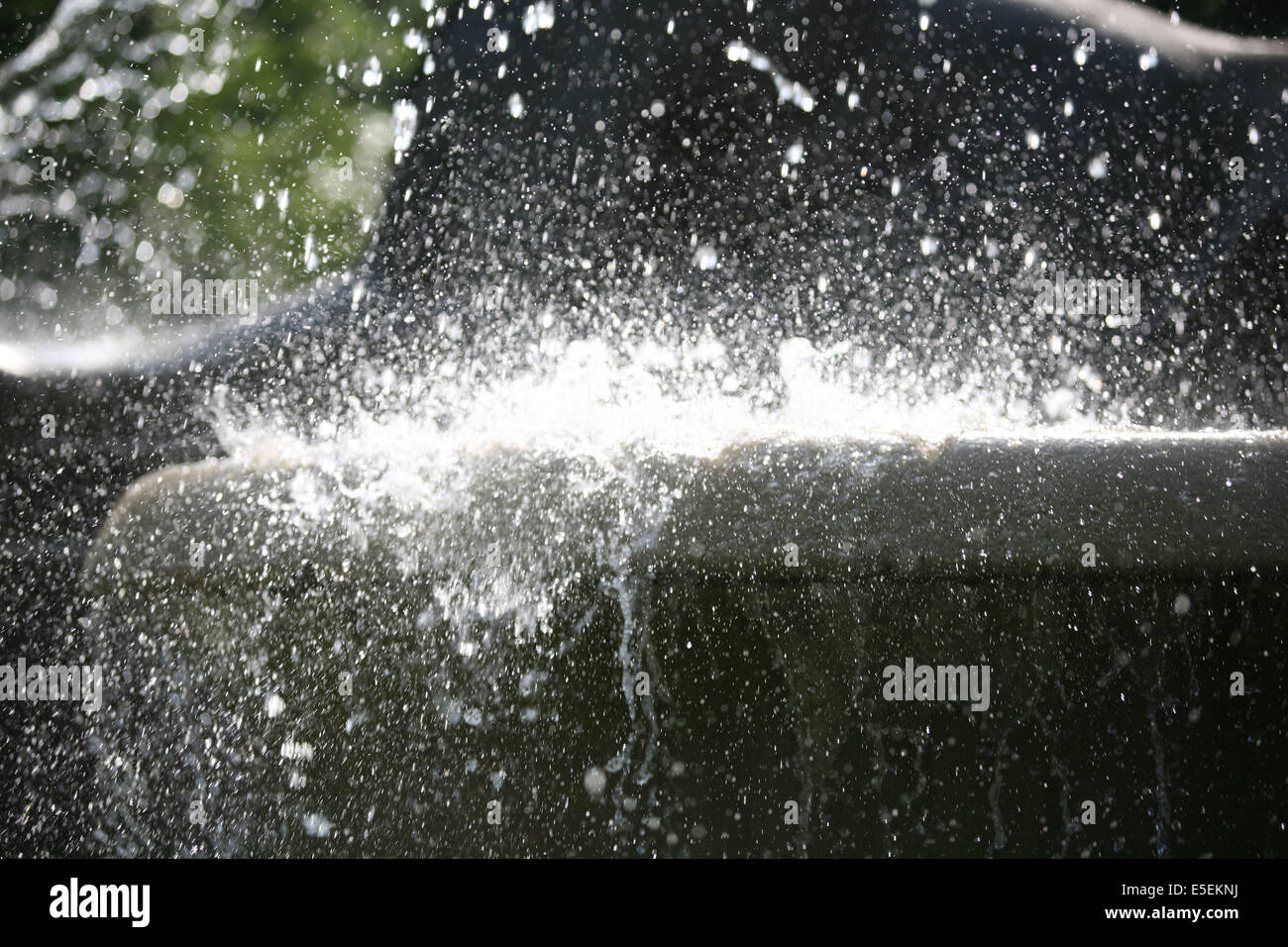 Projection deau hi-res stock photography and images - Alamy