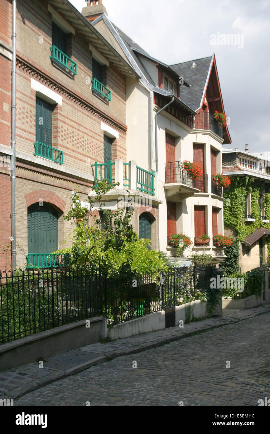 Quartier montsouris hi-res stock photography and images - Alamy