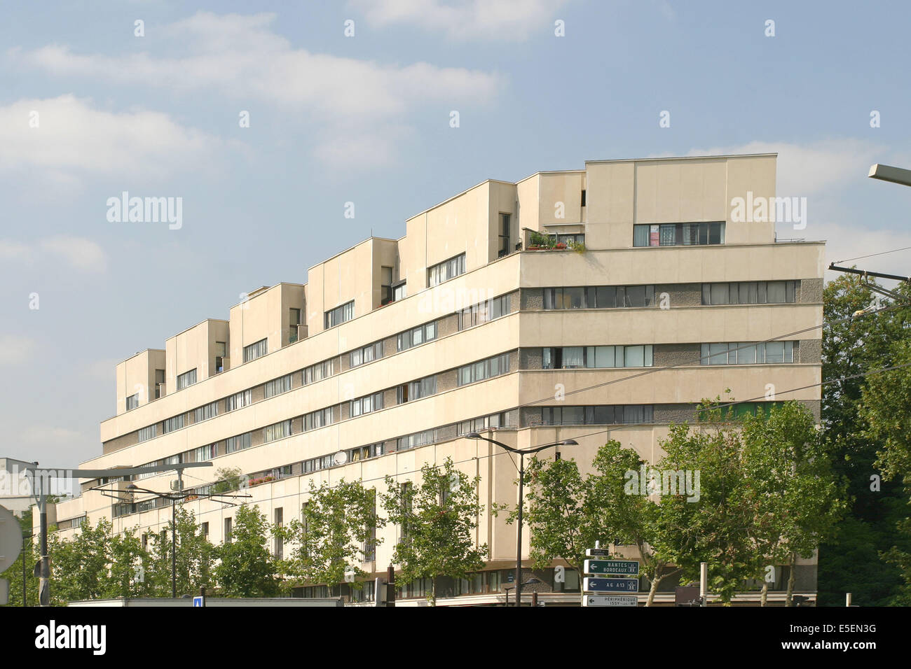 France, paris 15e immeuble style paquebot, 3bd victor, architecte ...