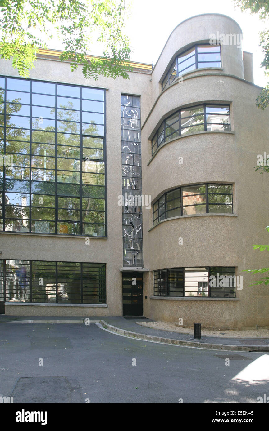 Louis mallet hi-res stock photography and images - Alamy