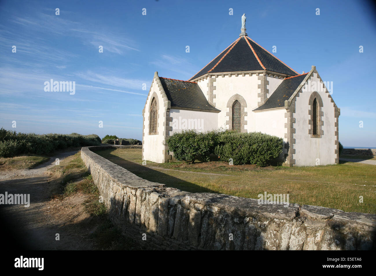 France, Bretagne, Morbihan, golfe du Morbihan, presqu'ile de rhuys, sarzeau, penvins, eglise ...