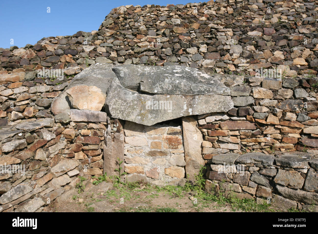 France, Bretagne, finistere nord, cairn de barnenez, plouezoc'h pres de ...