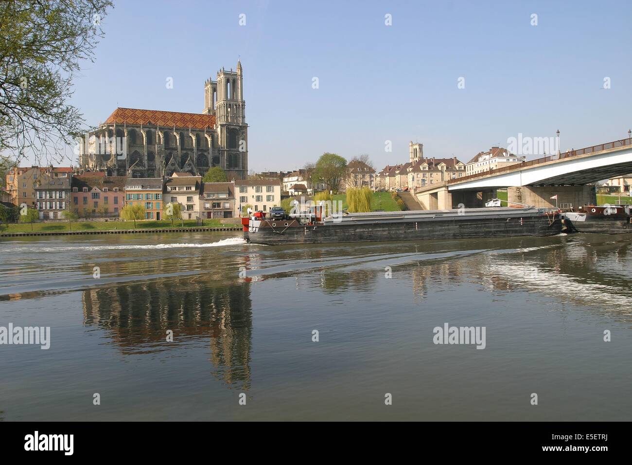 France, region ile de france, yvelines, mantes la jolie, seine ...