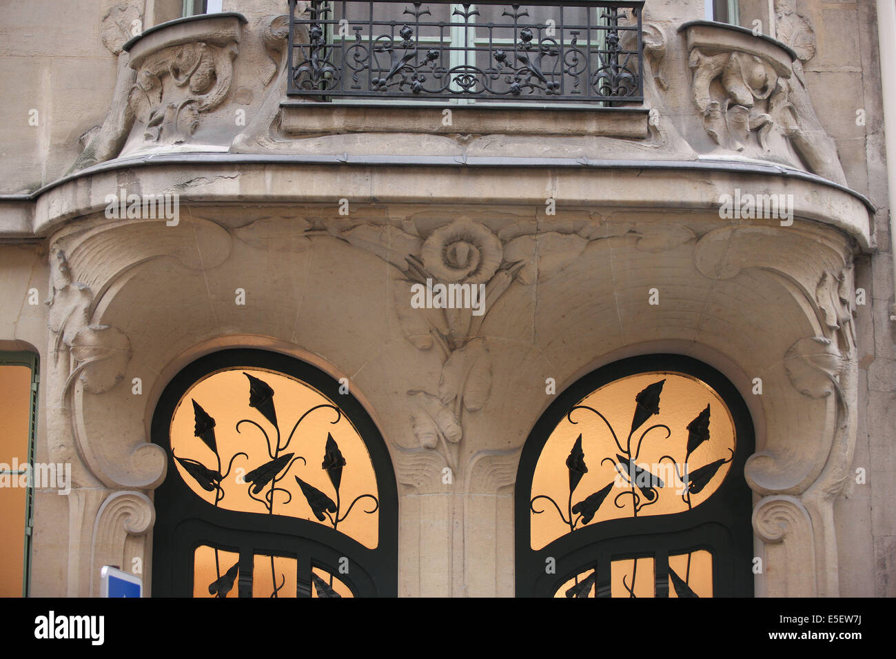 Immeuble En Construction High Resolution Stock Photography and Images ...